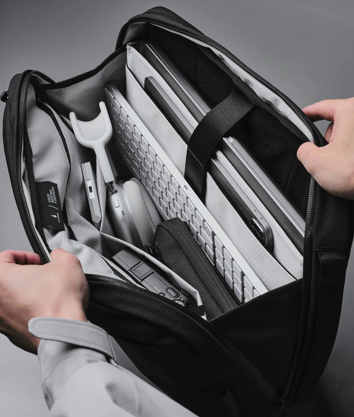 Alpaka Elements Tech Briefcase Pro Axoflux 600D
